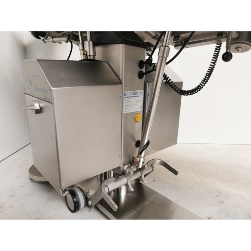 Operating table - Brumaba - brumaba-l - standard - incl. hand table